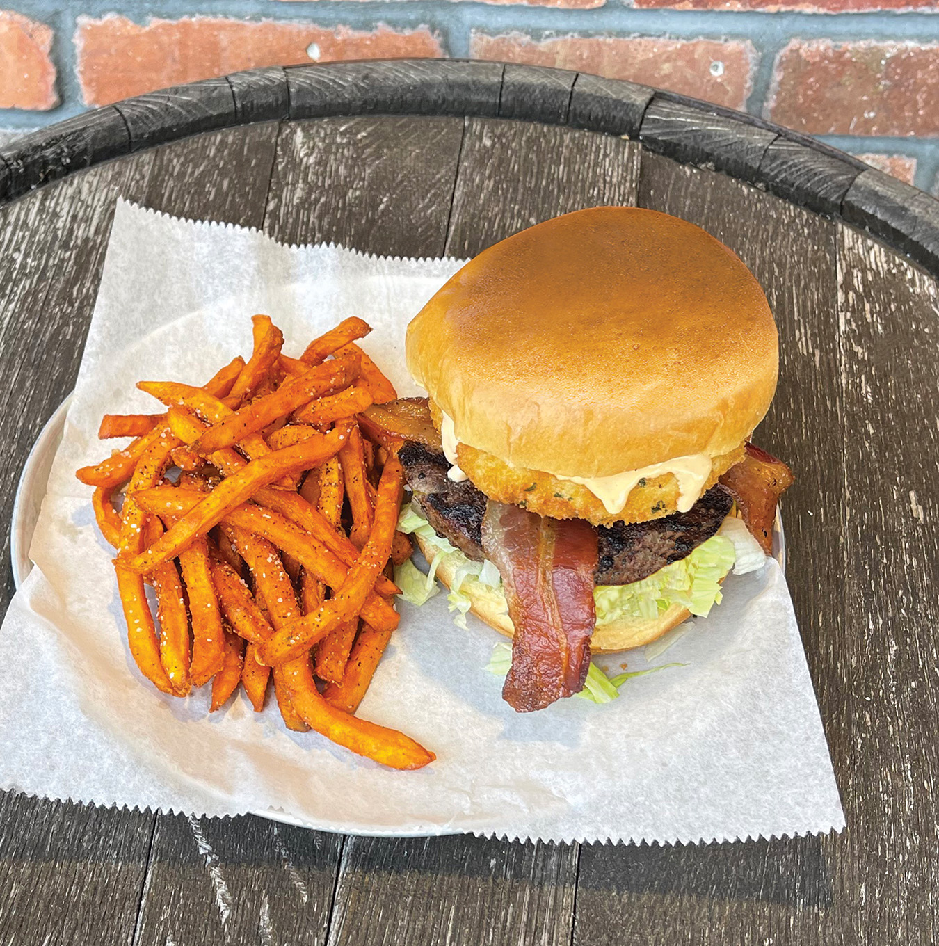 Mac Bite Burger* - World of Beer